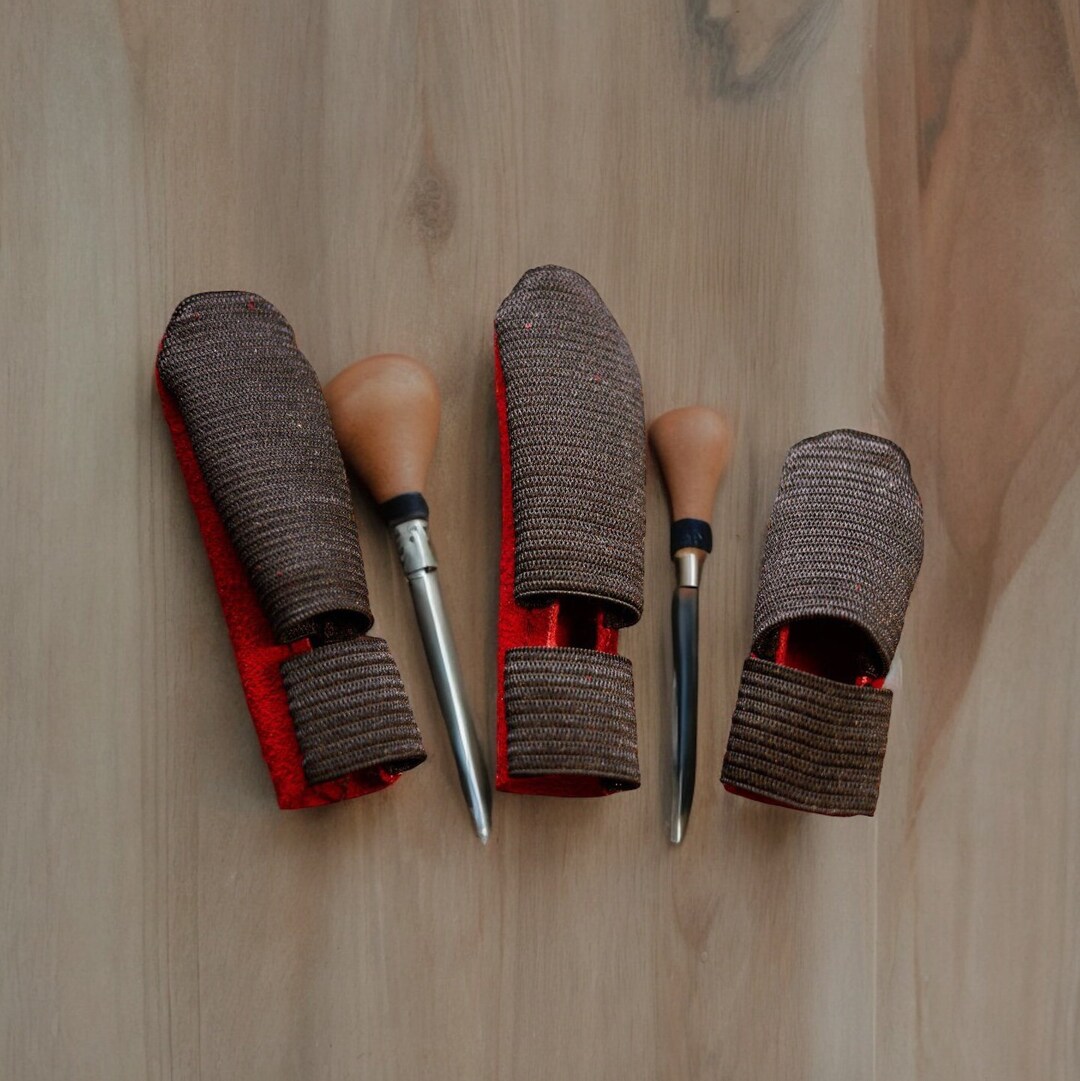 Premium Ladies Red Leather Thumb and Finger Thimbles , Leather Thimbles ...