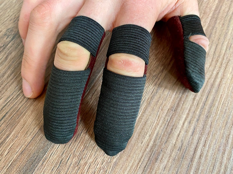 Suede Leather Finger Protectors: Wood Carving Thimbles - Men's Size (3 ...