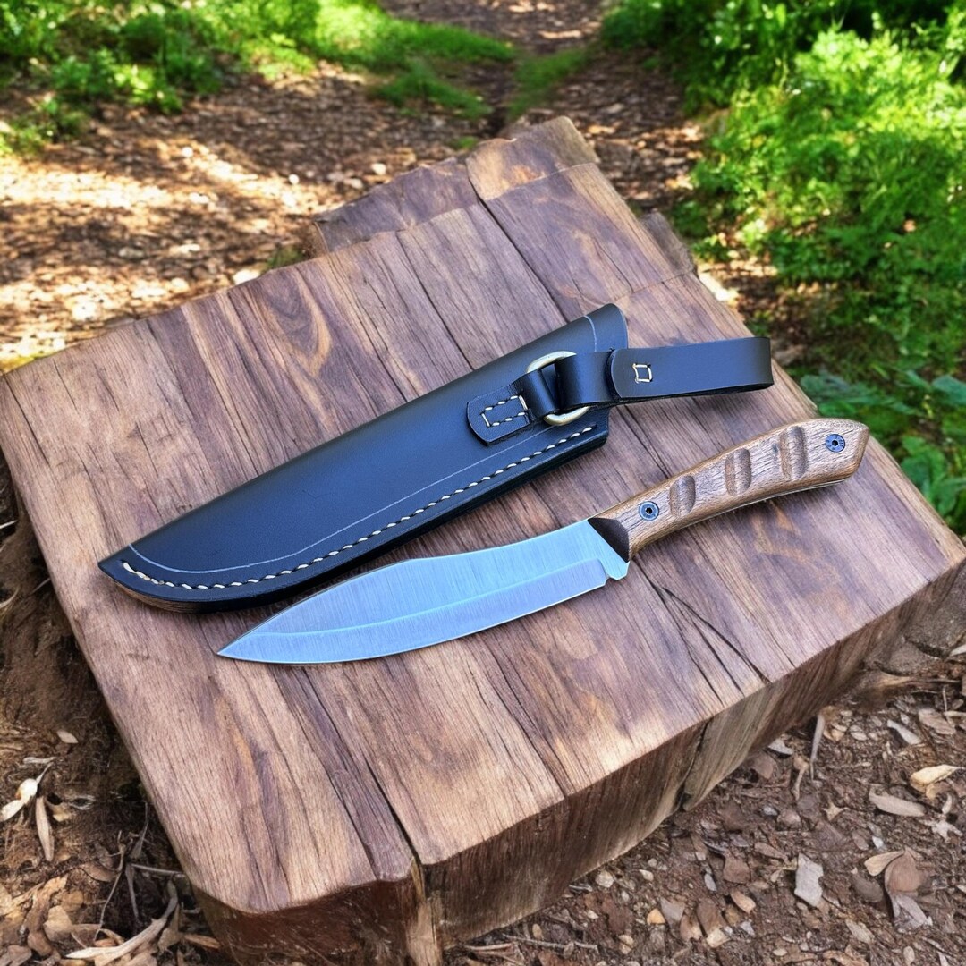 Handmade Carbon Steel Bushcraft Knife: Canadian Belt Knife With Walnut ...