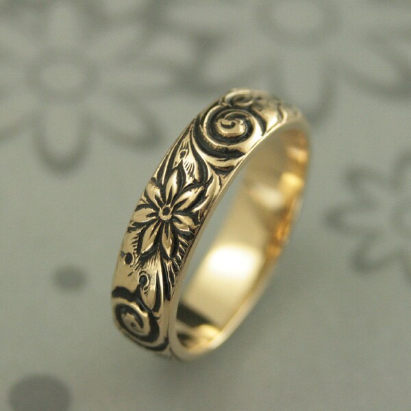 Antique Gold Ring - Etsy