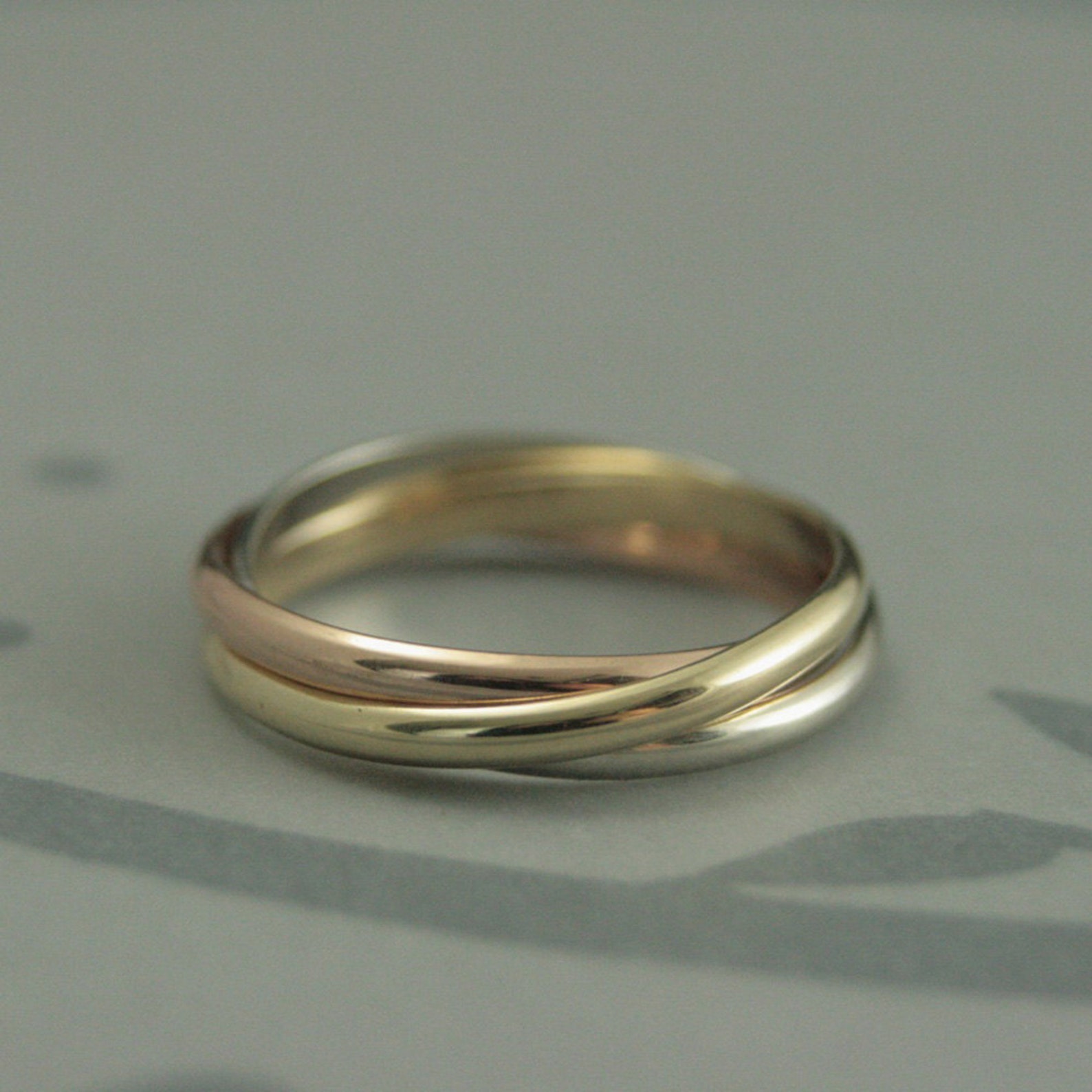 Tri Color Rolling Ring Solid 14K Yellow Gold White Gold and - Etsy