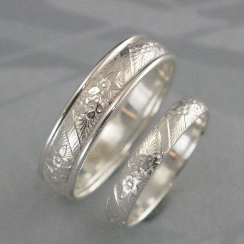 Flower Wedding Ring Set - Etsy