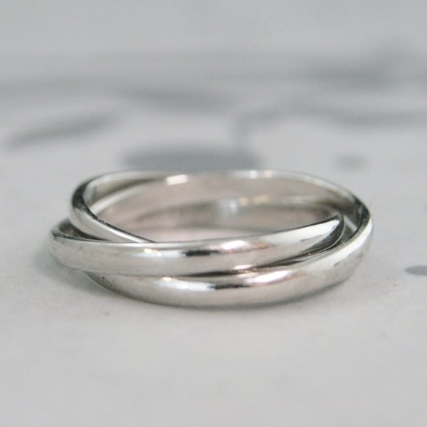 Rolling Platinum Ring - Etsy UK