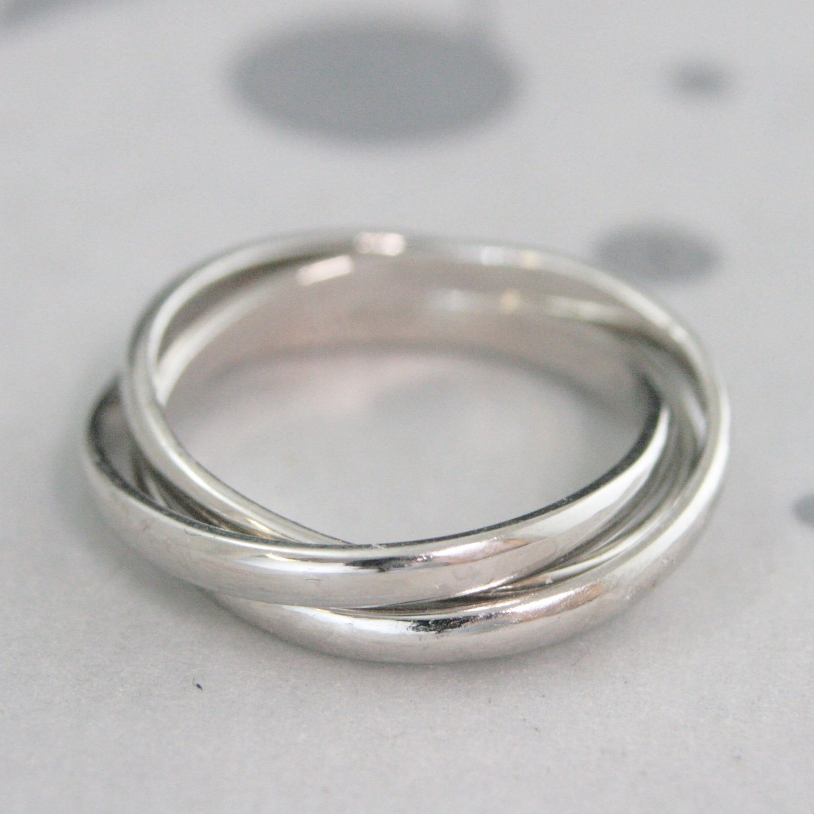 Platinum Rolling Ring 3 Band Roller Solid Platinum 2mm Wide Bands ...