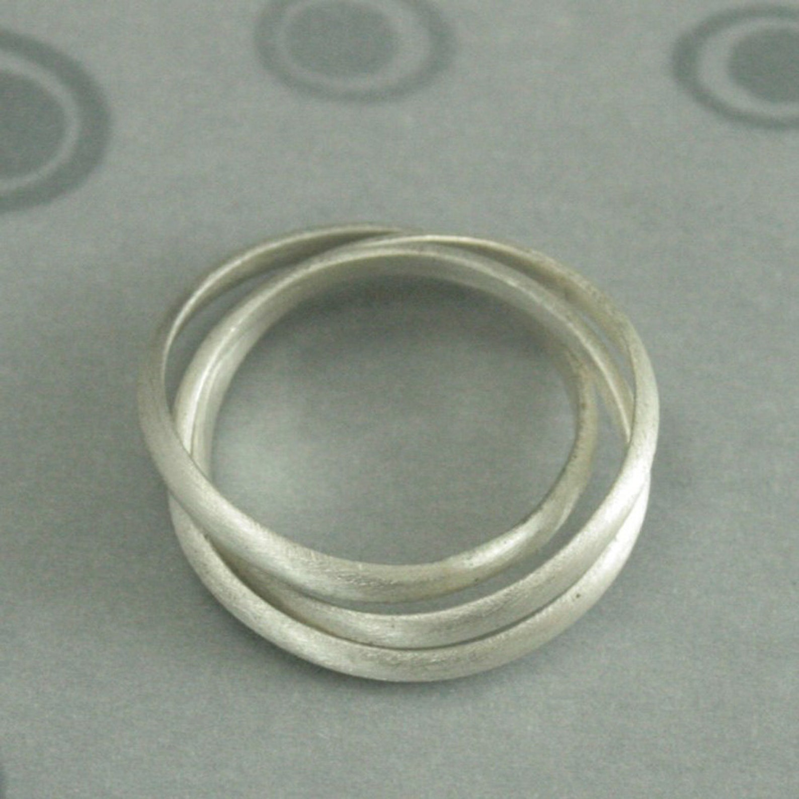 Silver Rolling Ring Sterling Silver Interlocking Ring Silver Wedding ...