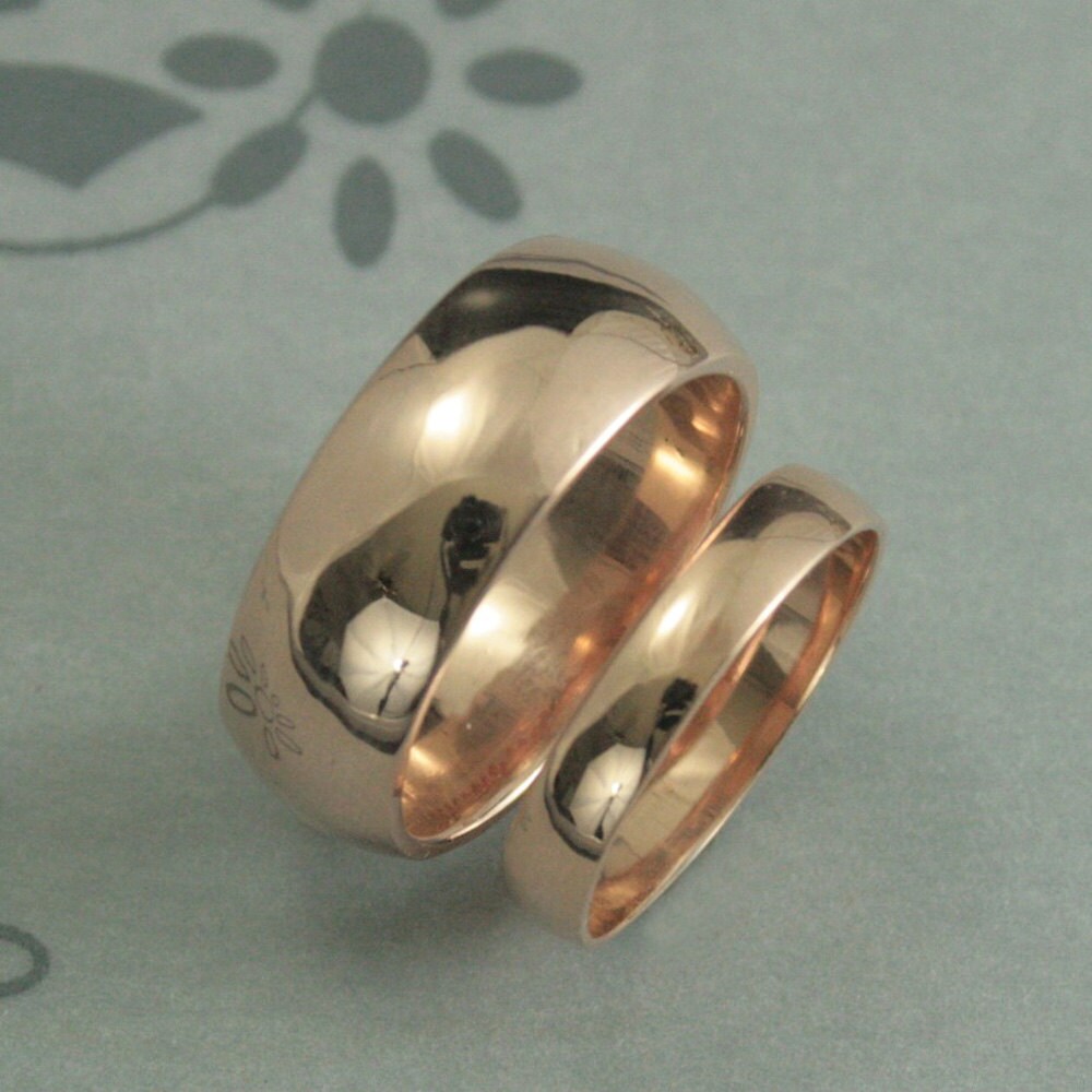 Wide Gold Wedding Band Set8mm and 4mm Traditional His and | Etsy