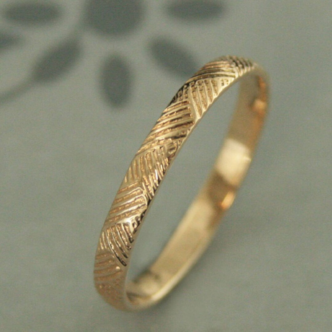 Gold Wedding Band~14k Yellow Gold Band~women's Wedding Ring~modern ...