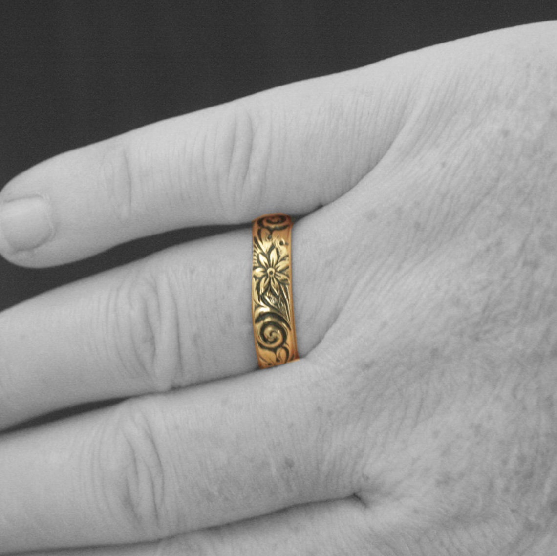 Antiqued Gold Band Antiqued Gold Ring Vintage Style Ring Vintage Style ...