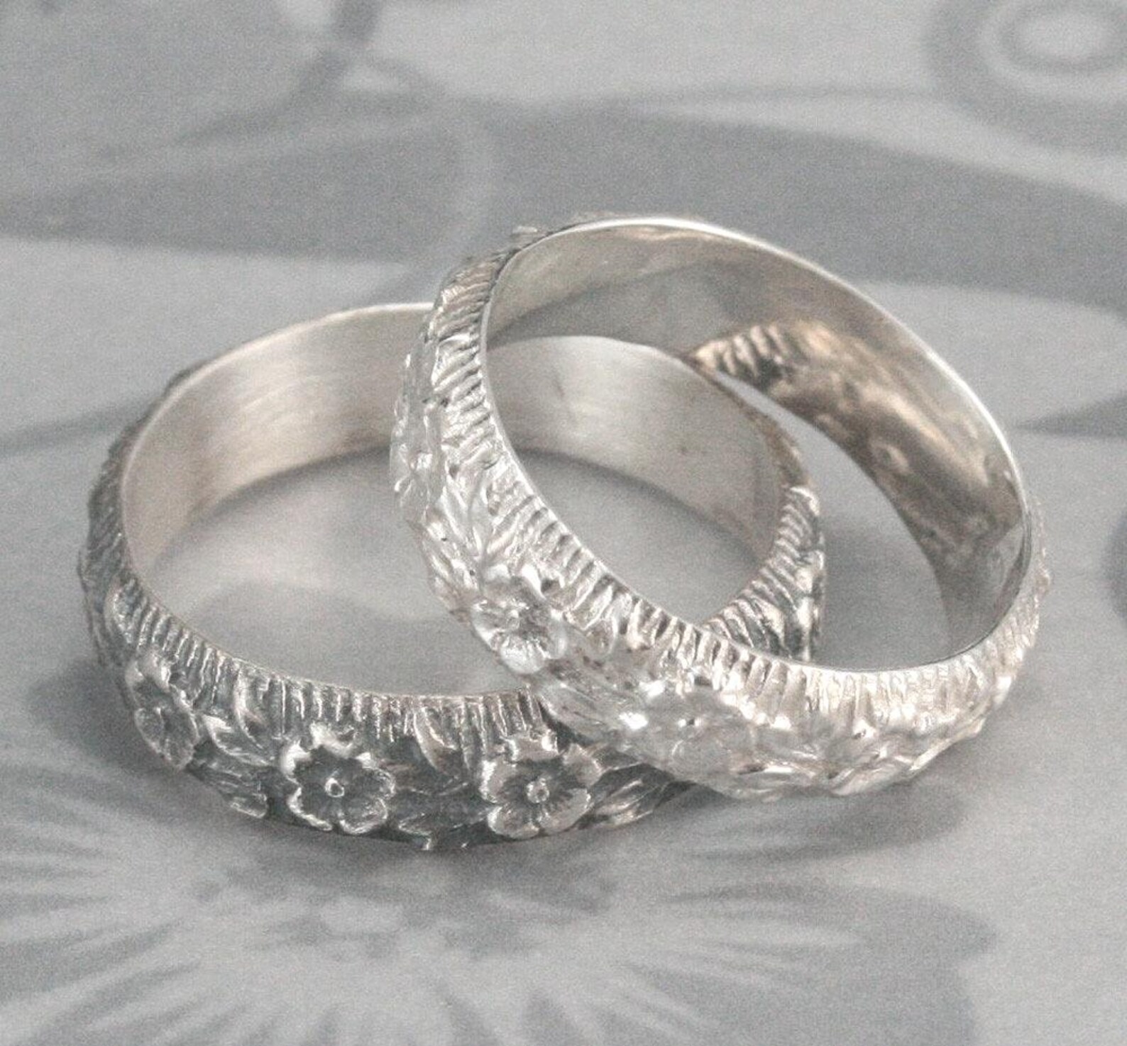 Silver Flower Ring Rose Ring Flower Pattern Band Ring Around the Rosy ...