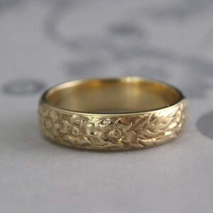 14K Gold Floral Ring~gold Wedding Band~wide Gold Band~gold Flower Band ...