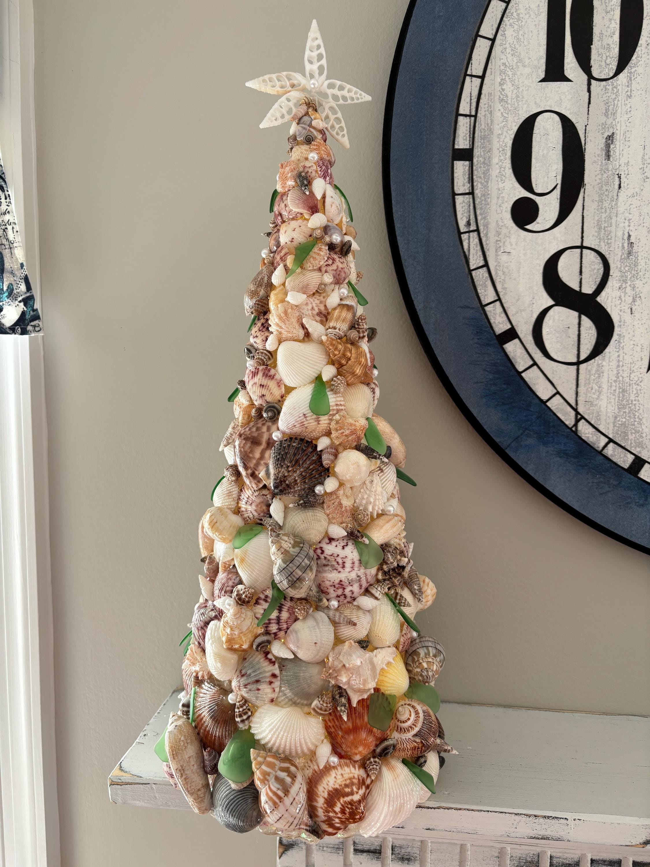Christmas Tree With Battery Operated Lights, Shells, Pearls and Green ...