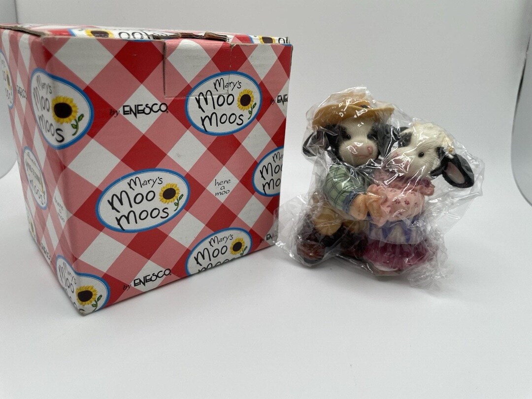 Mary's Moo Moos Two-stepped Into My Heart Cow Dancing Figurine - Etsy