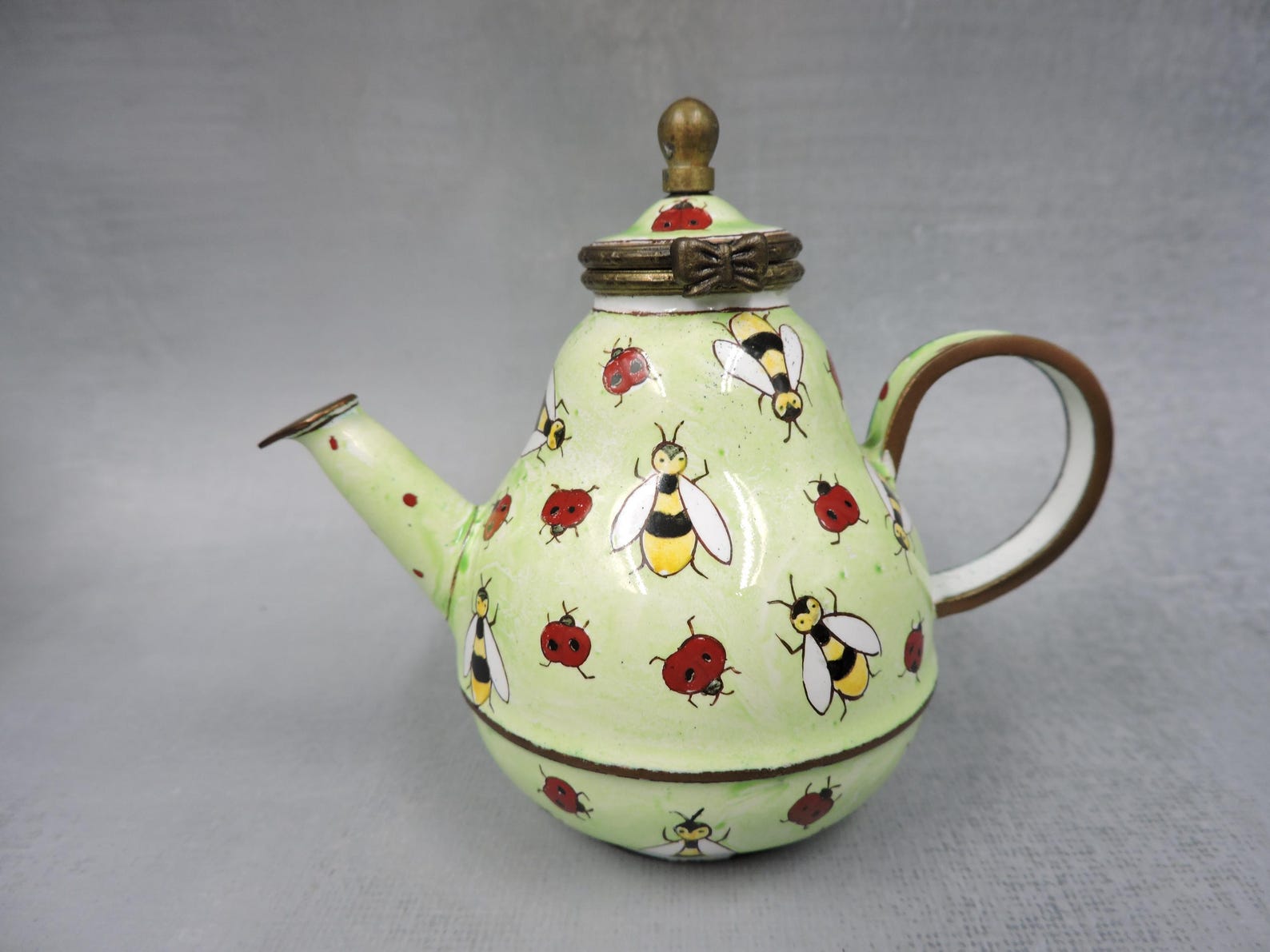 Vintage 2000 KELVIN CHEN Honey Bees Enameled Teapot Trinket Box - Etsy