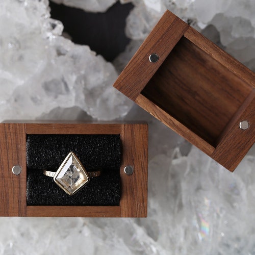 Jewelry Storage Home & Living Hand Carved Walnut Tree Wooden Jewerly ...