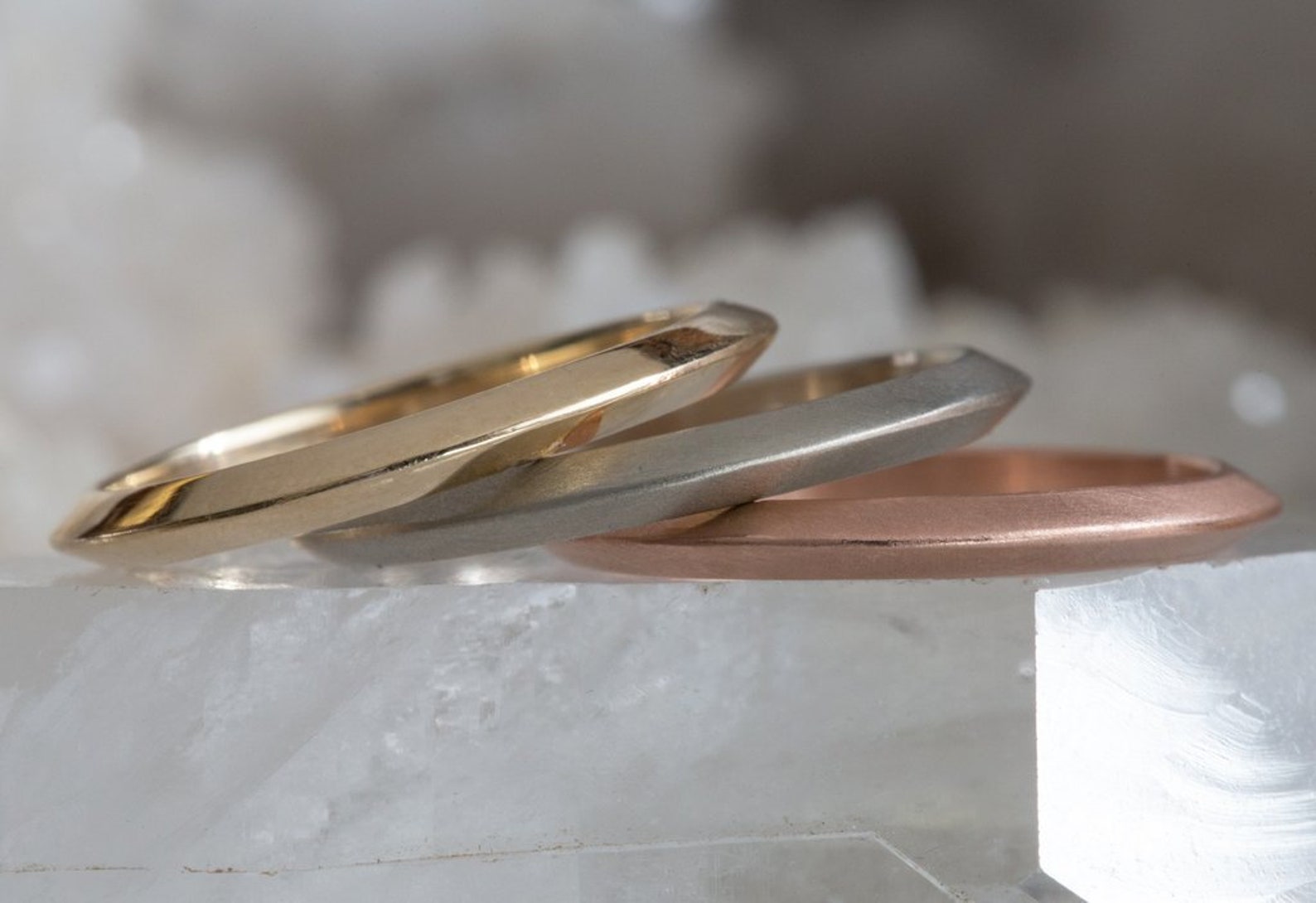 Unisex Gold Knife Edge Band | Etsy