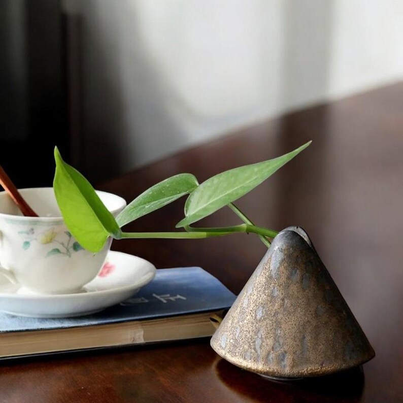 Ceramic Circle Vase, Ceramic Triangle Vase, Unique Ceramic Vase, Unique ...