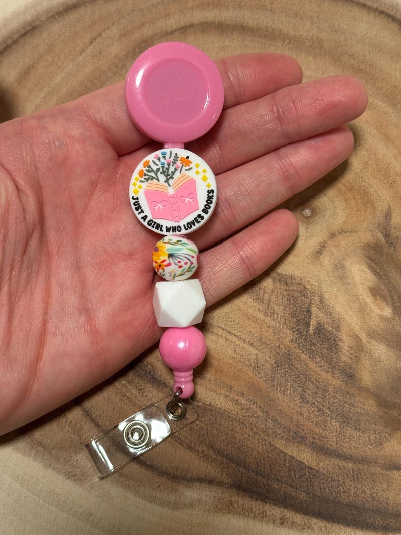 Silicone Retractable Beaded Badge Reel, Beaded Keychain, Nursing Badge ...