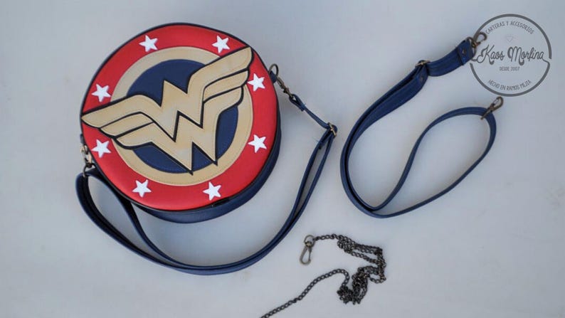 Deluxe Wonder Woman Vintage Logo Purse, Handbag, Backpack and Crossbody ...