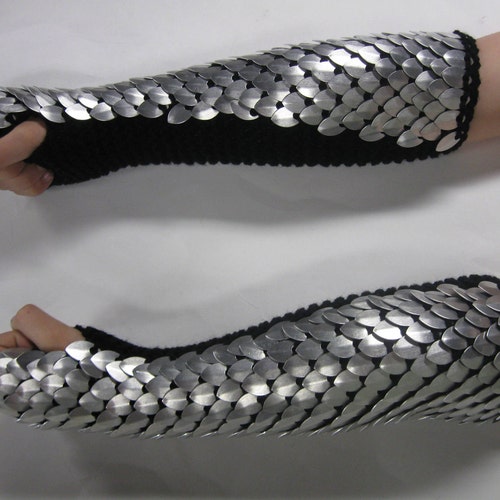 Scalemail Armor Dragonhide Knitted Gauntlets Made to Order - Etsy
