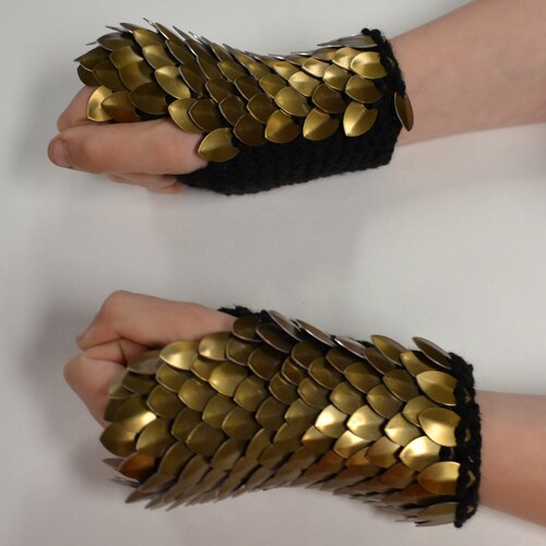 Scalemail Gauntlets Knitted Dragonhide Armor Bronze Warrior - Etsy