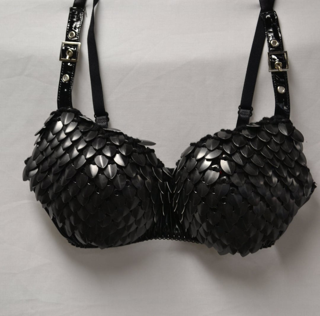 Scalemail Belly Dance Bra Top in Knitted Dragonhide Armor - Etsy
