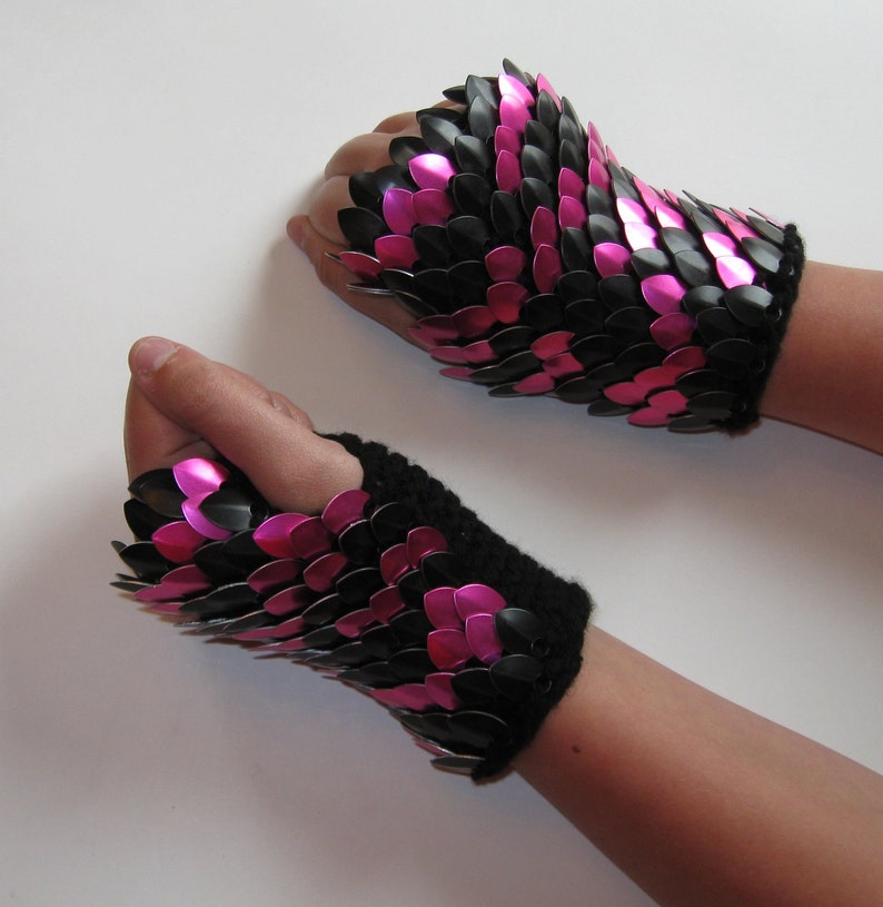 Tiger Scale Maille Dragonhide Gauntlets Knitted Armor in Pink and Black ...