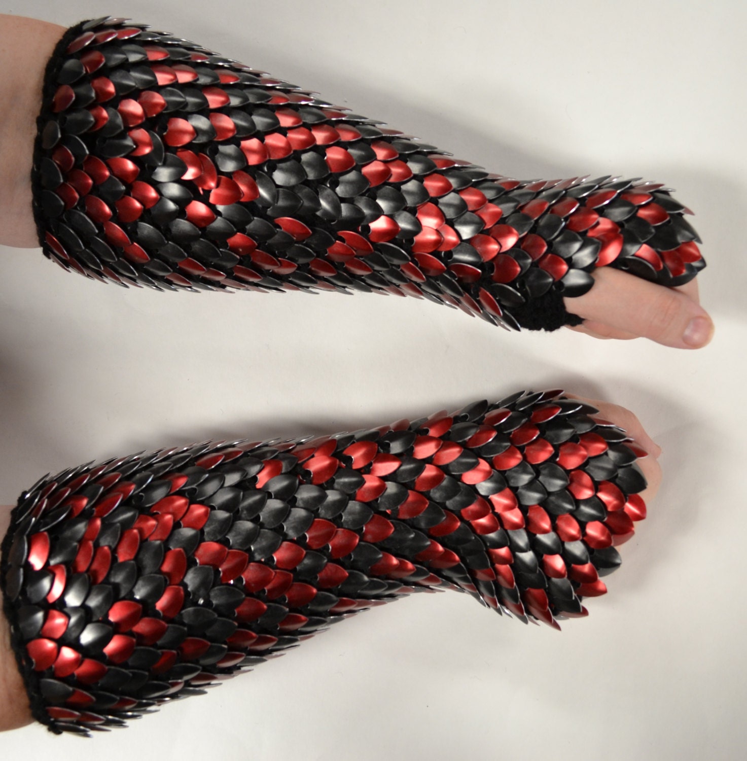 Armor Gauntlets in Knitted Dragonhide Scalemail Elbow Length - Etsy