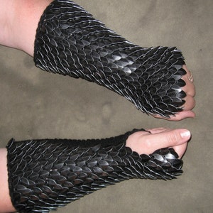 Scalemail Armor Dragonhide Knitted Gauntlets Made to Order - Etsy