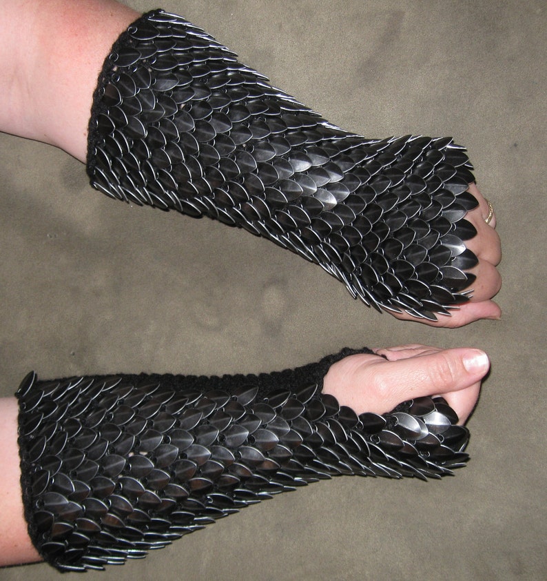 Scalemail Armor Dragonhide Knitted Gauntlets Made to Order - Etsy