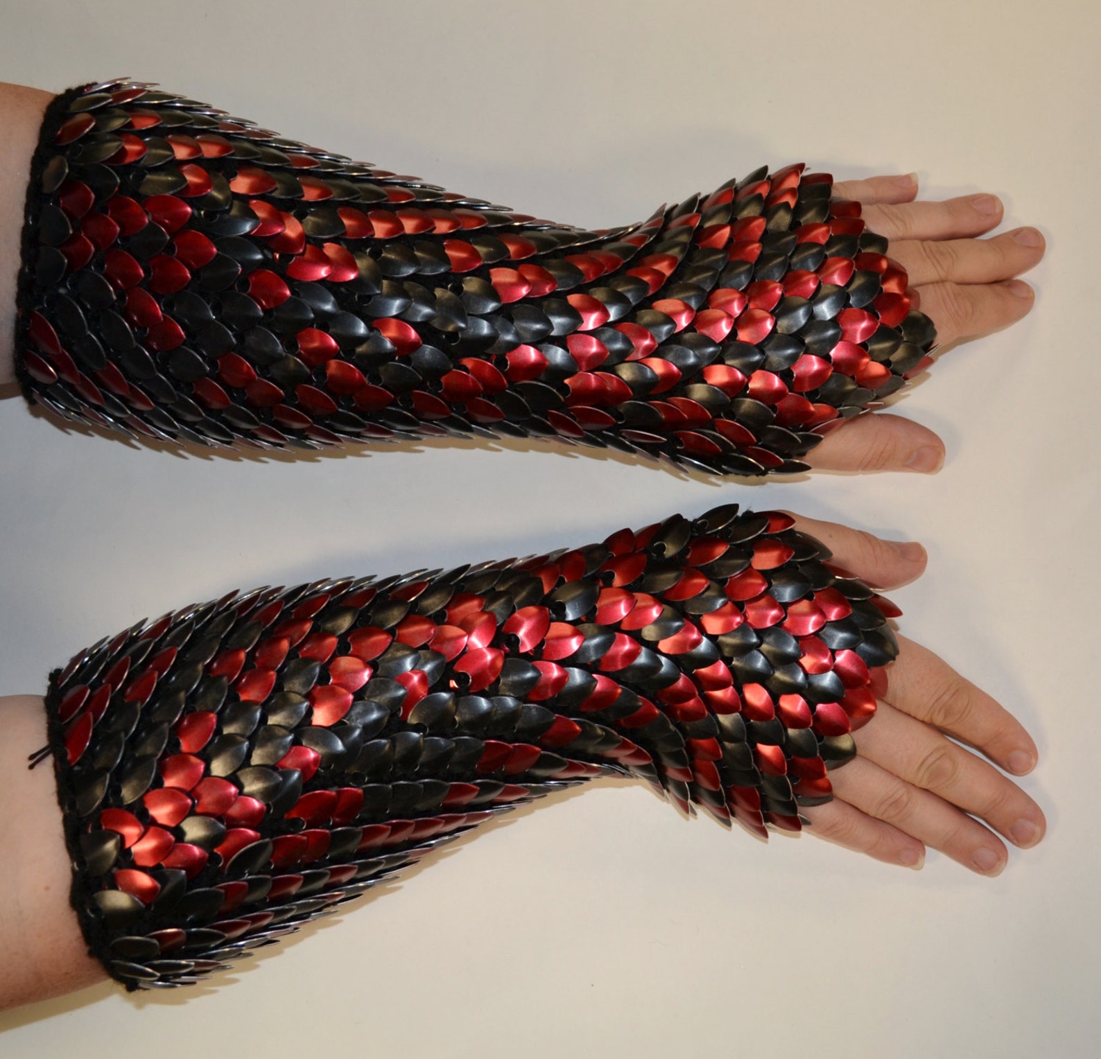 Armor Gauntlets in Knitted Dragonhide Scalemail Elbow Length | Etsy