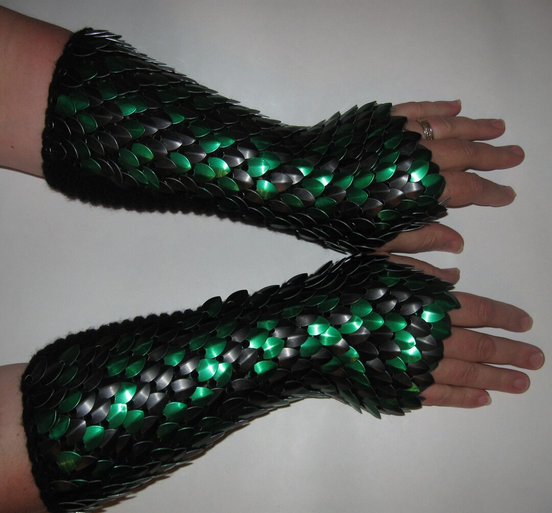 Scale Maille Gauntlets Knitted Dragonhide Armor Black Forest Available ...