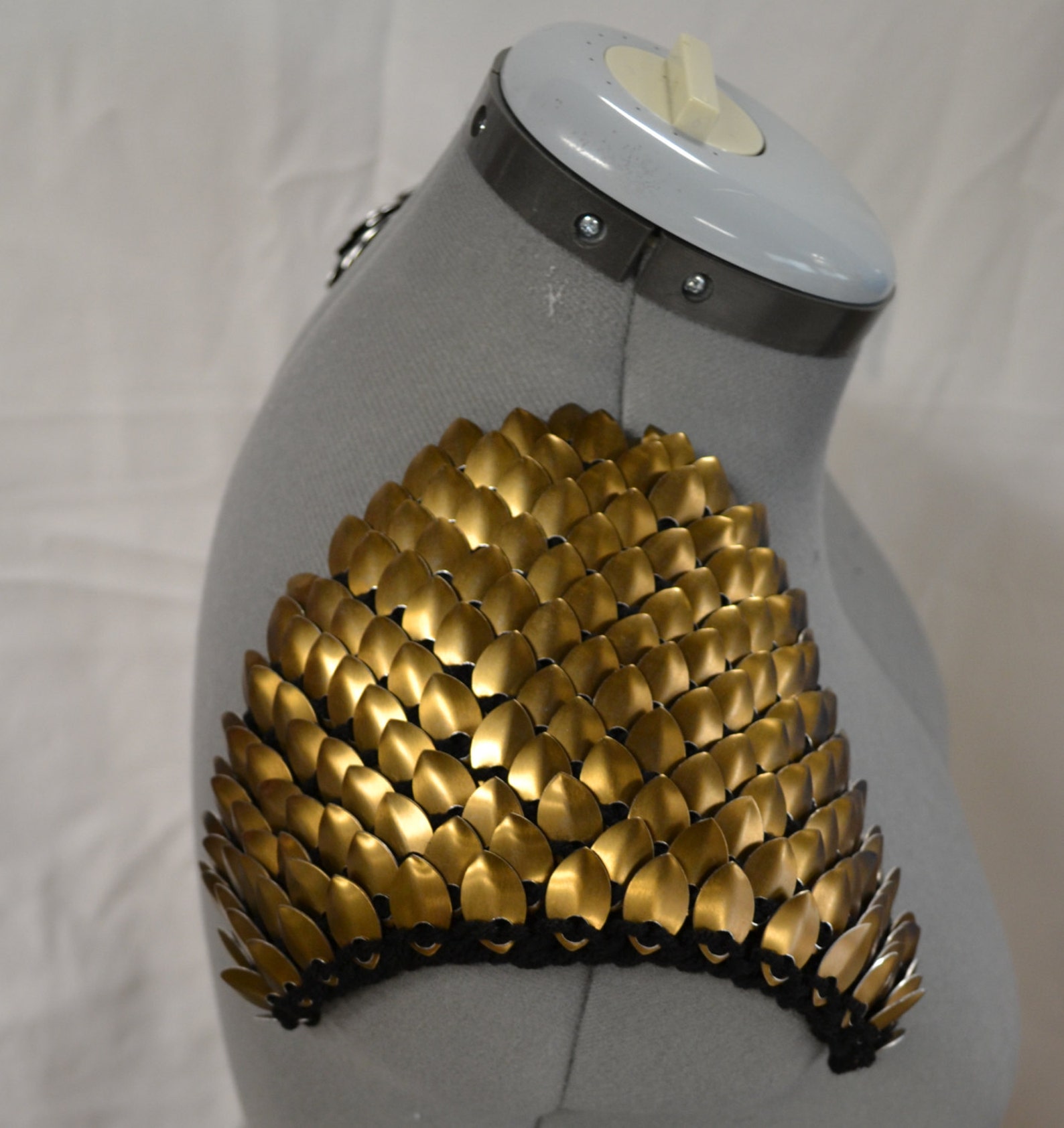 Epaulets in Knitted Dragonhide Scalemail Armor Bronze Sold as - Etsy ...
