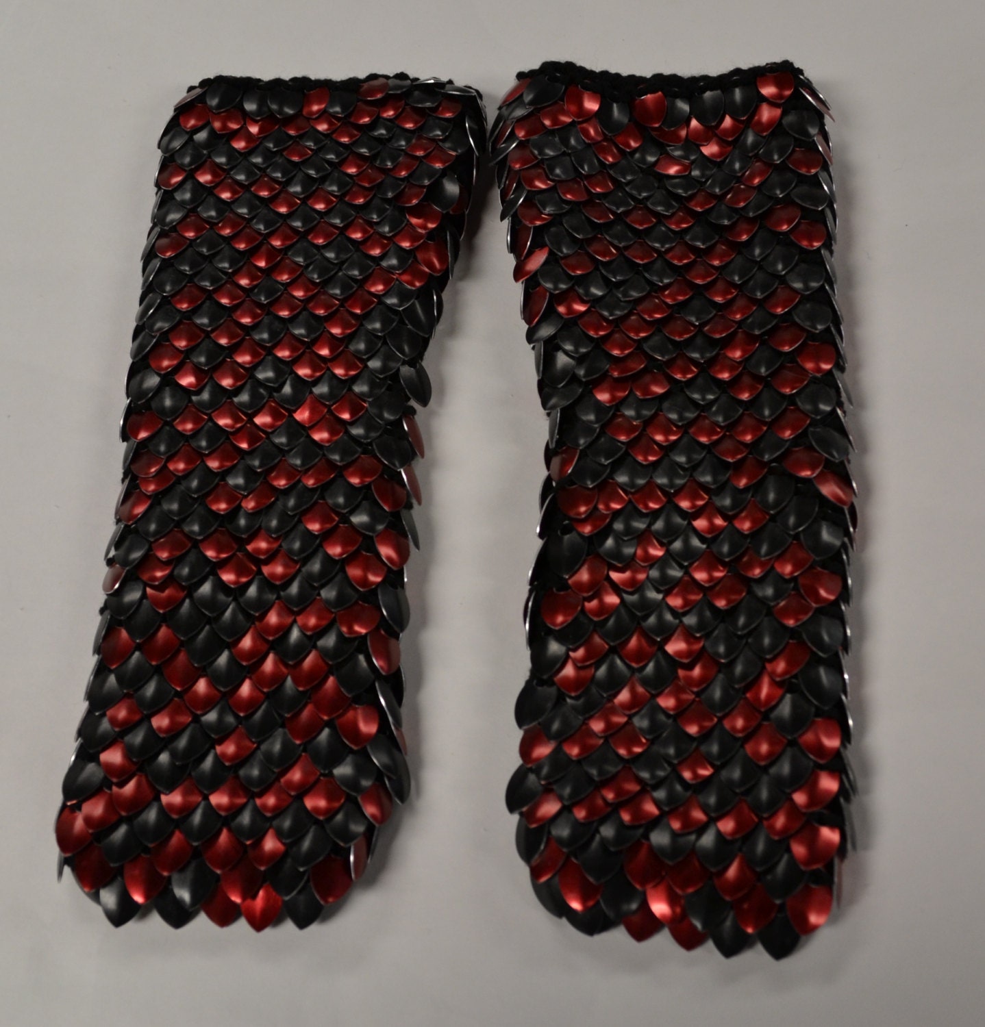 Armor Gauntlets in Knitted Dragonhide Scalemail Elbow Length - Etsy