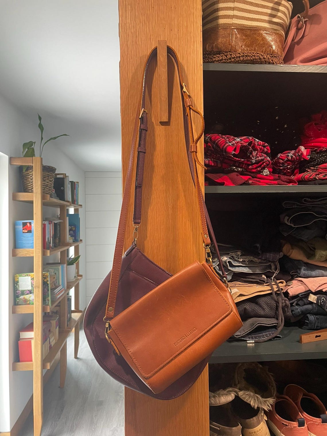 Purse Hanger Wall Mounted Wooden Hook for Women's Bags Closet Storage ...