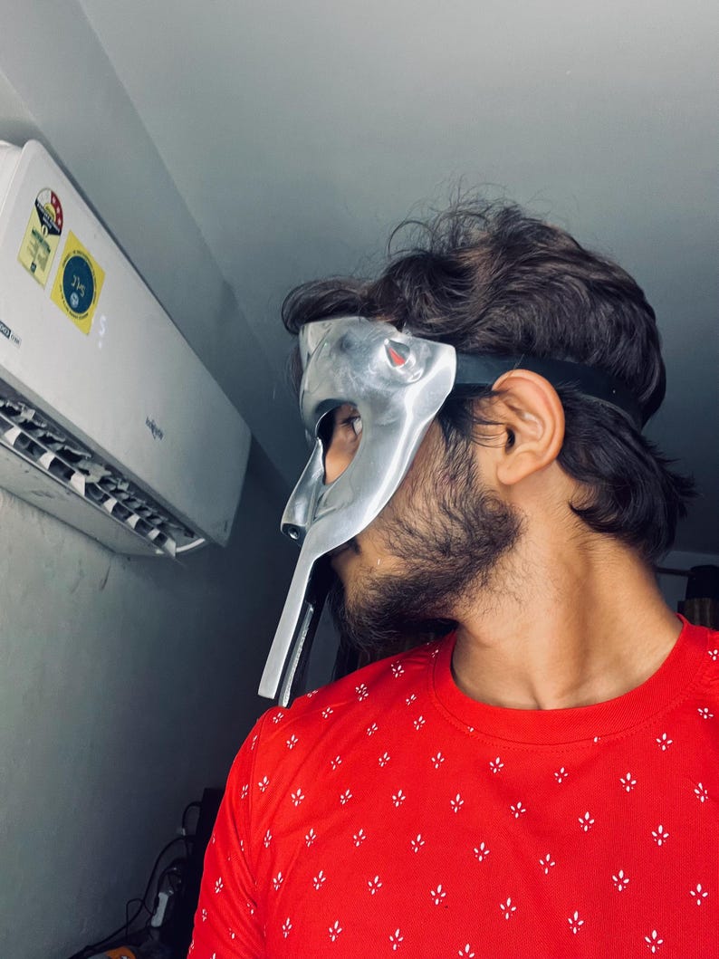 Limited Addition MF DOOM Mad-villain Mask Full Brass Face Armor Hand ...