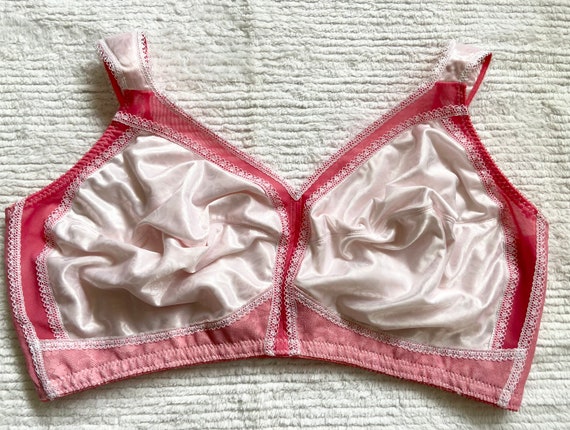 Vintage PLAYTEX Bra 46DD Pink 18 Hour Wire Free Brassiere - Etsy