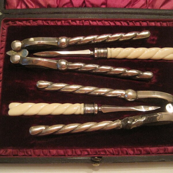 Nutcracker Pick Set - Etsy