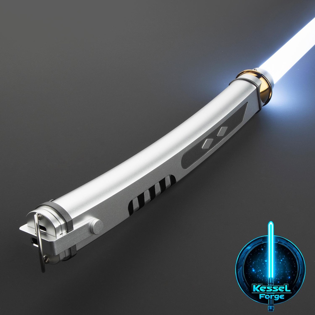 Ahsoka Tano V2 Lightsaber - Lightsaber Replica, Star Wars Collectible ...