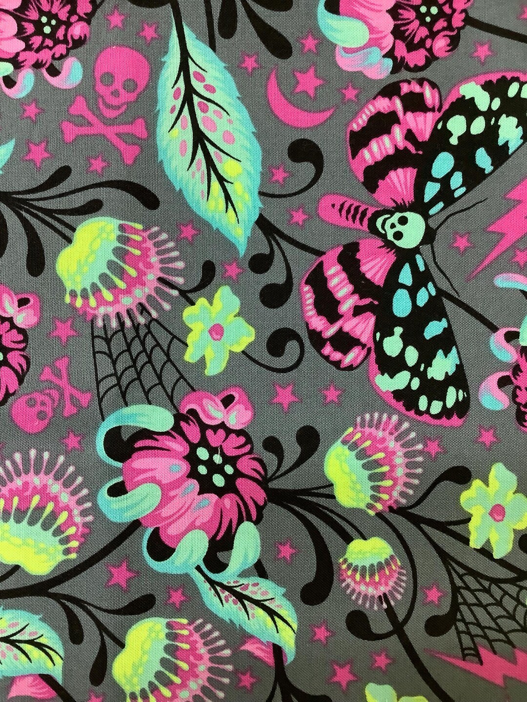 Tula Pink-de La Luna PWTP113 Venus Spirited. One Yard - Etsy