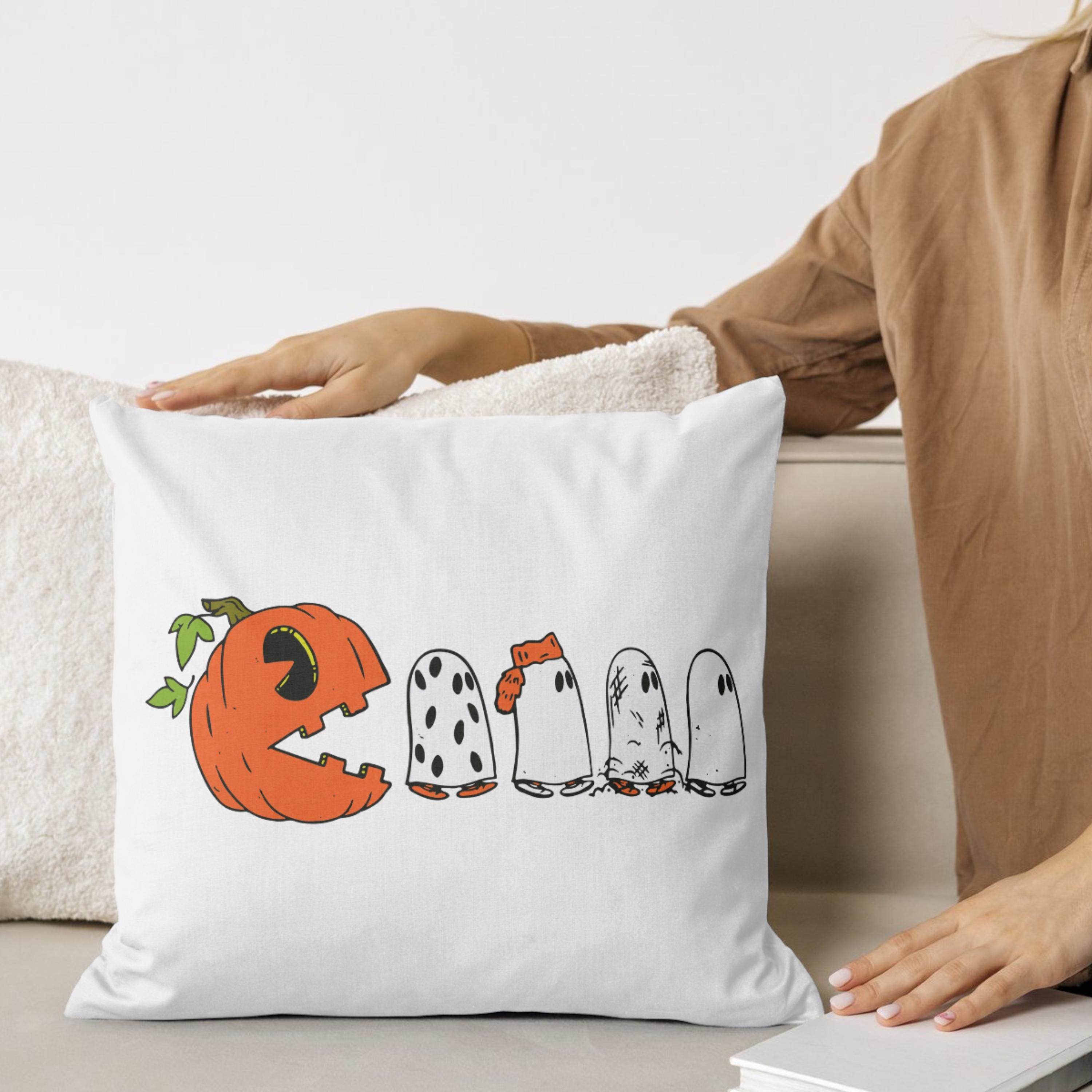 Retro Halloween PNG: Pac-man Pumpkin Chasing Ghosts – Perfect for ...