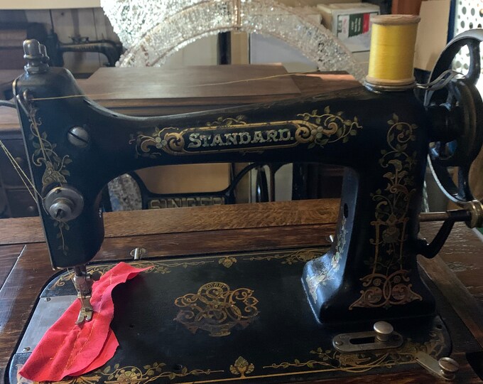Antique Standard Sewing Machine Slim Model R Seral # 1166734 Year 1904 ...