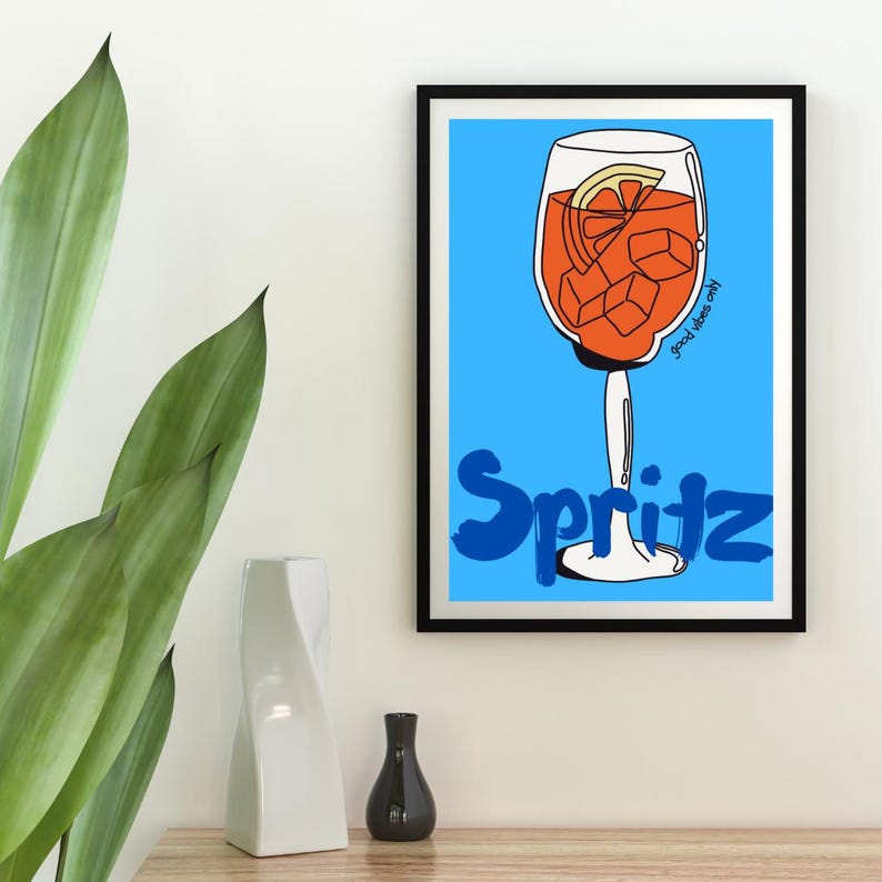 Aperol Spritz Glass, Aperol Spritz in a Glass, Aperol Spritz Cocktail ...