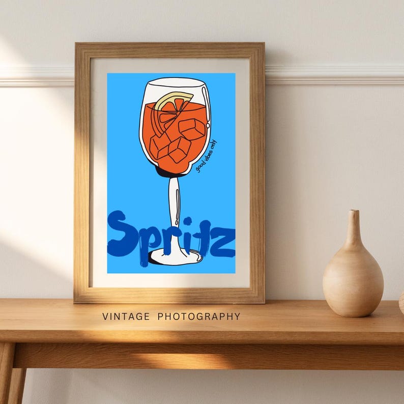 Aperol Spritz Glass, Aperol Spritz in a Glass, Aperol Spritz Cocktail ...