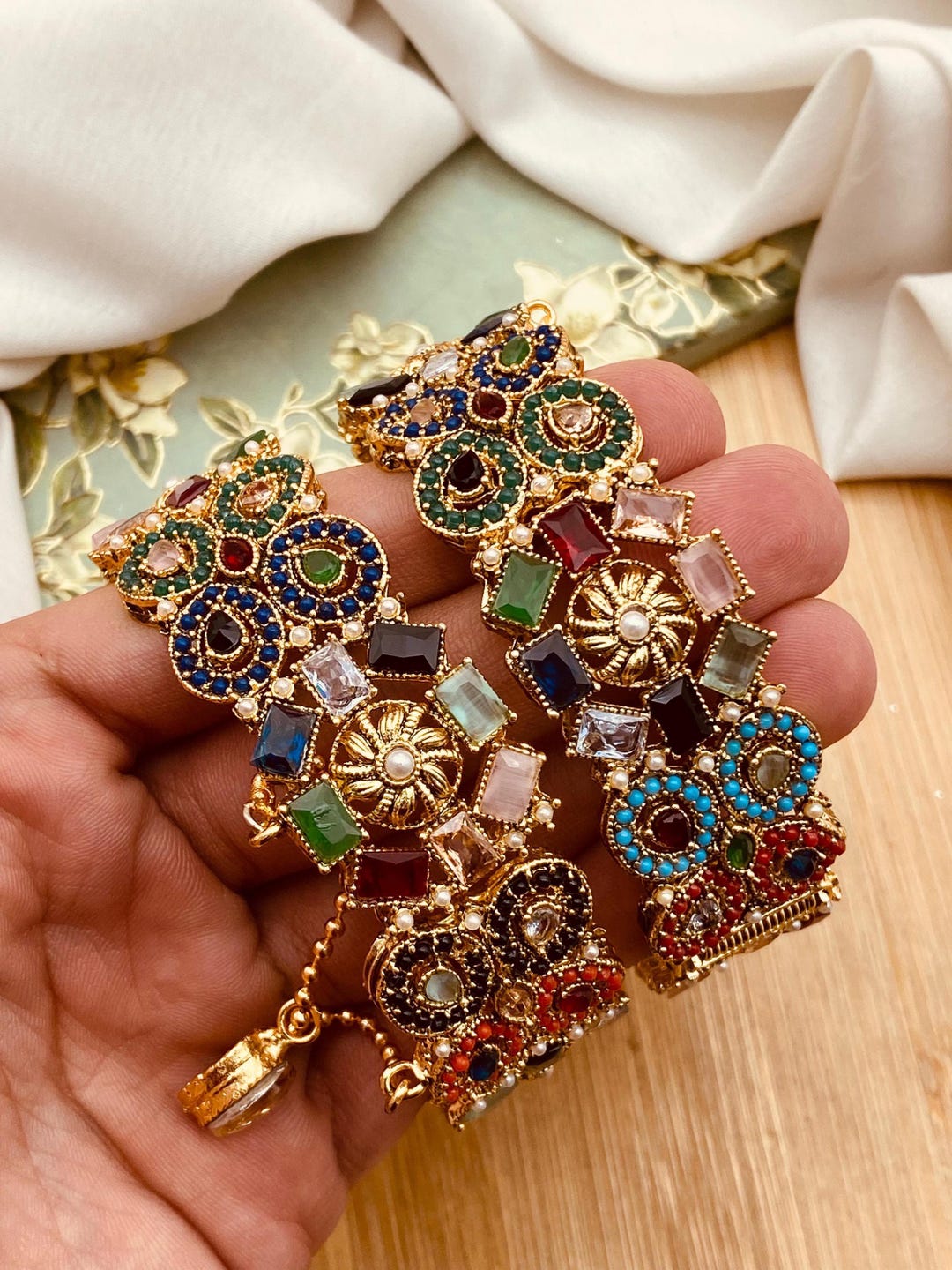 Bangles Nauratan, Pakistani Openable Bangles, Indian Bangles, Pakistani ...