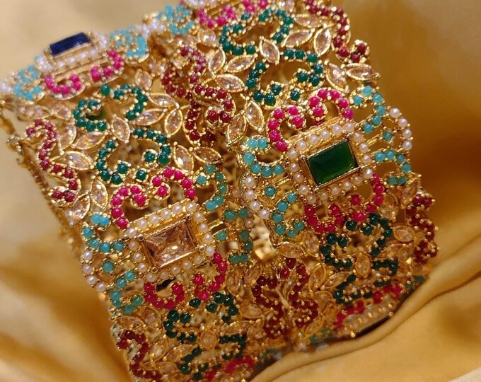 Bangles, Pakistani Openable Bangles, Nauratan Wedding Bangles ...