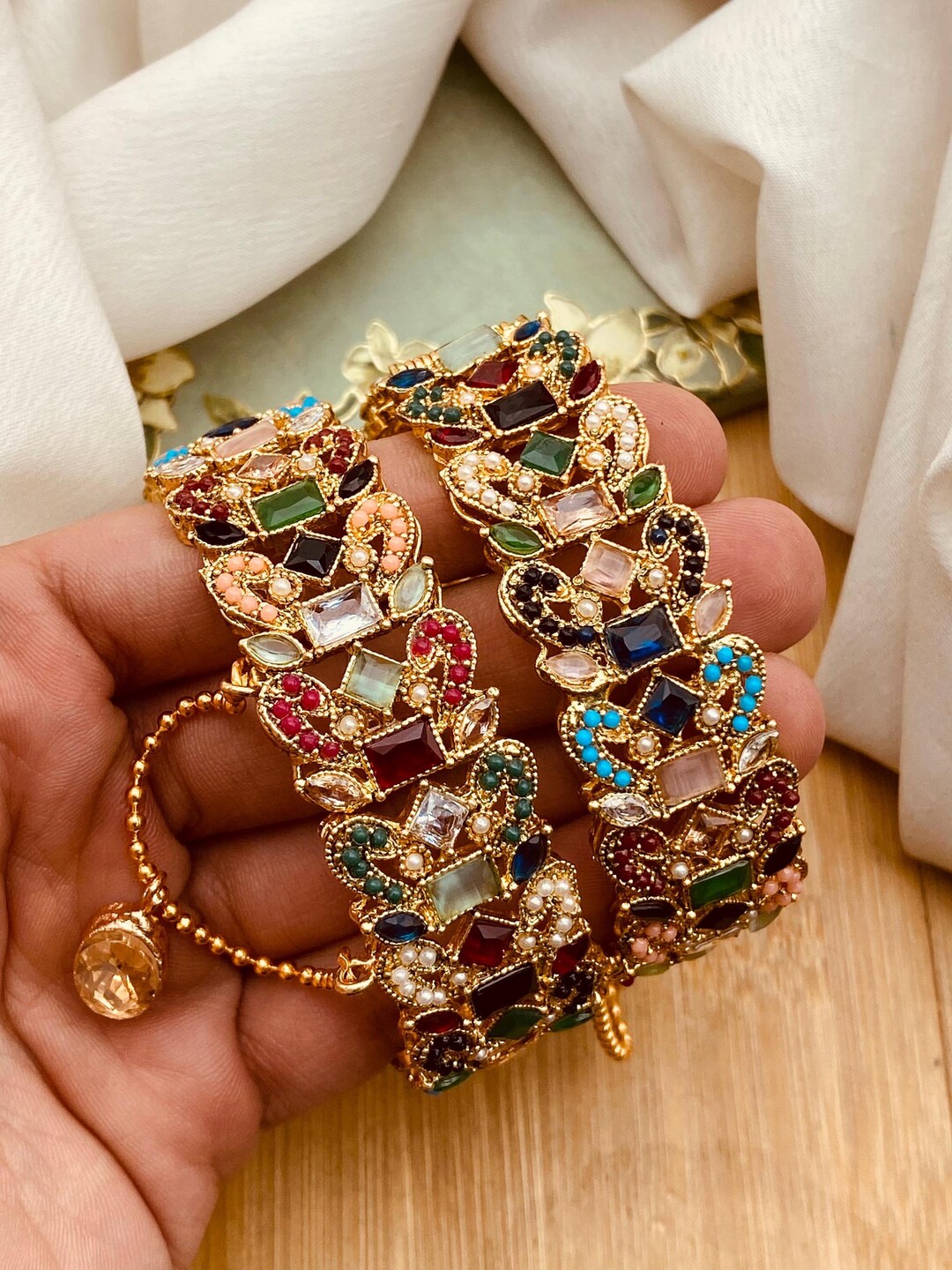 Bangles Nauratan, Pakistani Openable Bangles, Indian Bangles, Pakistani ...