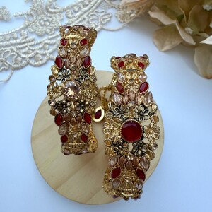 Bangles, Pakistani Openable Bangles, Nauratan Wedding Bangles ...