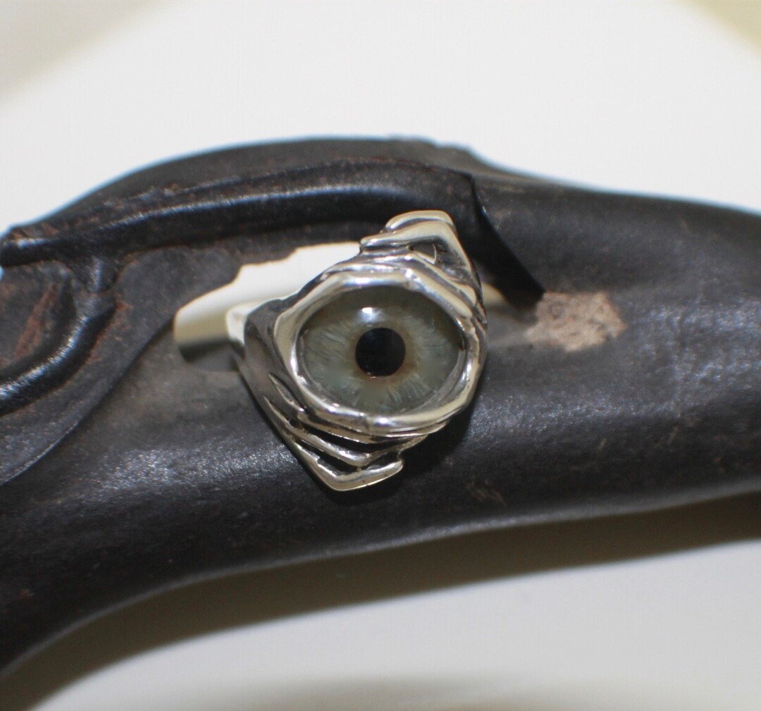 Sz 6 Blue Prosthetic Glass Eye Two Hand Peace Ring Sterling - Etsy