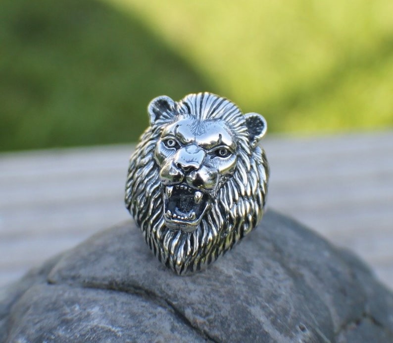 Anillo de cabeza de león grande de plata de ley Sz 10 - Etsy España