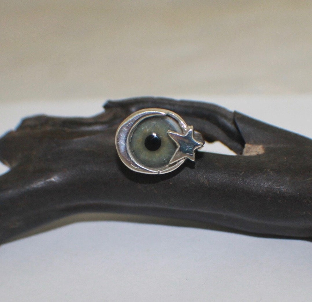 Size 7.5 Sterling Silver Moon and Star Prosthetic Glass Eye Eyeball ...